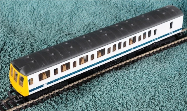 LIMA 205154 - OO Gauge Class 117 DMBS (unpowered) - BR blue & white ...