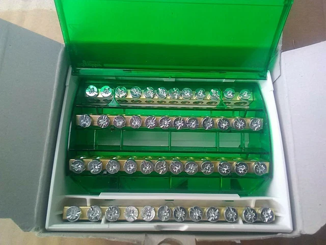 LINERGY DS RÉPARTITEUR étagé tétrapolaire 125A 4x12 trous SCHNEIDER ...