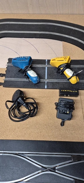 SCALEXTRIC POWER BASE And Controllers £16.13 - PicClick UK