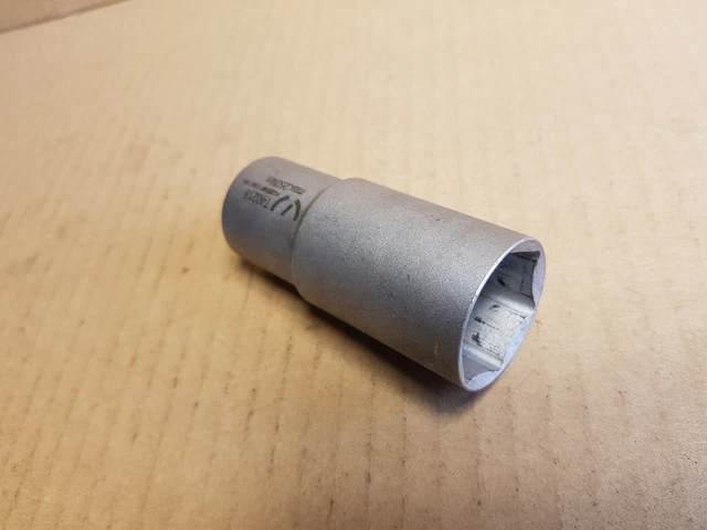 ORIGINAL VW AUDI VAG T40218 Spezialwerkzeug Öldrucksensor Audi A4 A5 ...