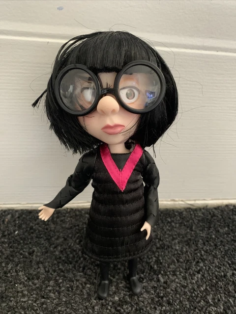 DISNEY THE INCREDIBLES Edna Mode “E” Figure Pixar 6” Tall Medium Size ...