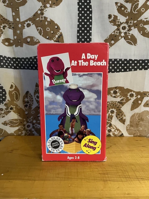 BARNEY VHS - Day At The Beach VHS Sing Along (1992) Great Condition ...