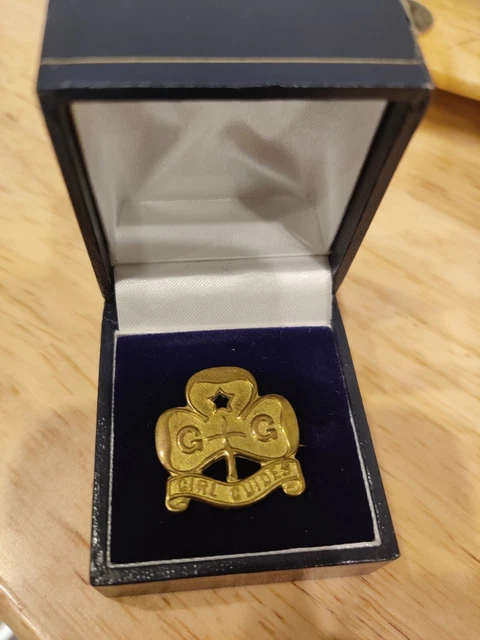 VINTAGE COLLECTABLE GIRL Guides Badge Poss 1950's £11.64 - PicClick UK