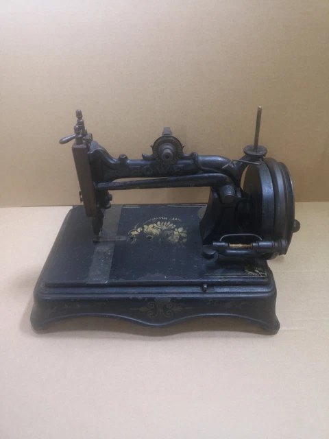 ELIAS HOWE HAND Crank Sewing Machine. Circa 1869 Vintage Antique Rare £ ...