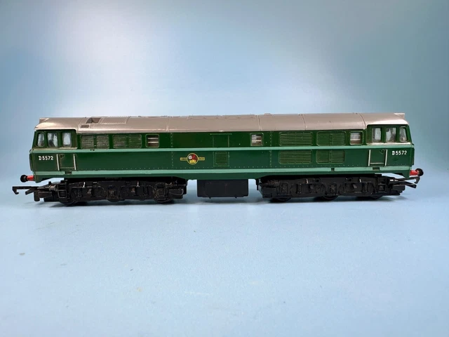 HORNBY CLASS 31 D5572 In BR Green Livery OO GAUGE £37.00 - PicClick UK