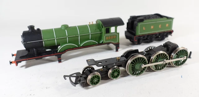 HORNBY LNER B12 Locomotive Body Tender and Rolling Chassis £0.99 ...