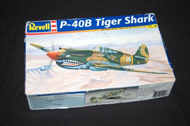 REVELL 1/48 SCALE Curtiss P-40B Tomahawk Tiger Shark Model Kit £9.50 ...