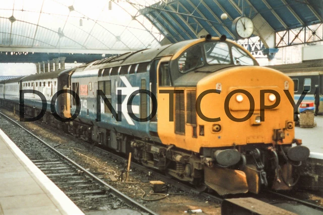 UK DIESEL TRAIN Railway Photograph Of Class 37 37413 Loco. (Rm37-1228 ...