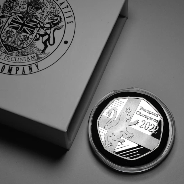 ENGLAND WOMEN'S FOOTBALL European Championship WINNERS Commemorative ...