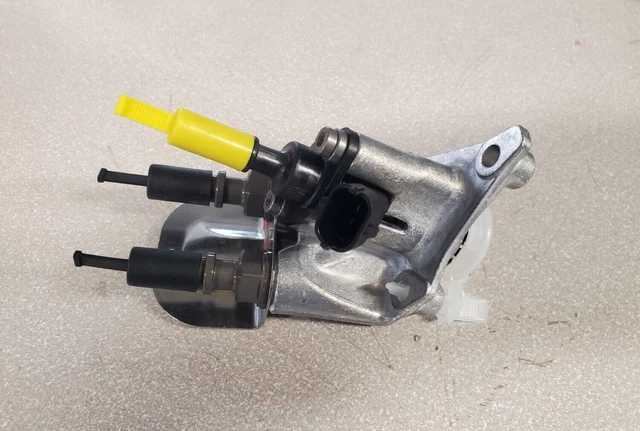 GENUINE OEM VOLVO DEF Dosing Unit, 22391563 $317.96 - PicClick