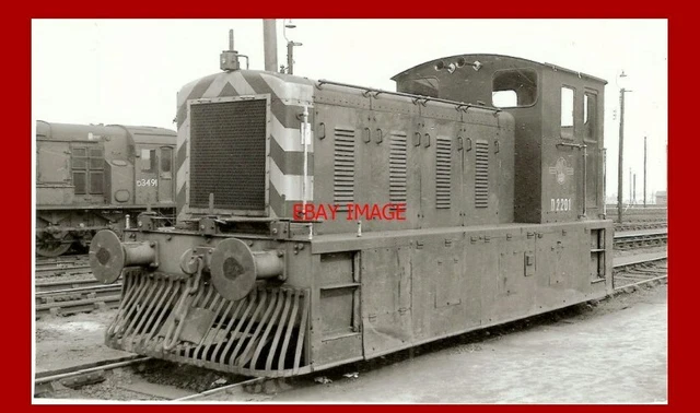 PHOTO BR Class 04 Shunter No D2201 Br 11101 £1.55 - PicClick UK