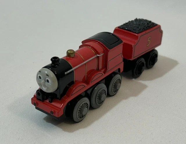 WOODEN MOTORISED JAMES Thomas and Friends Train Fits Brio P&P Discount ...