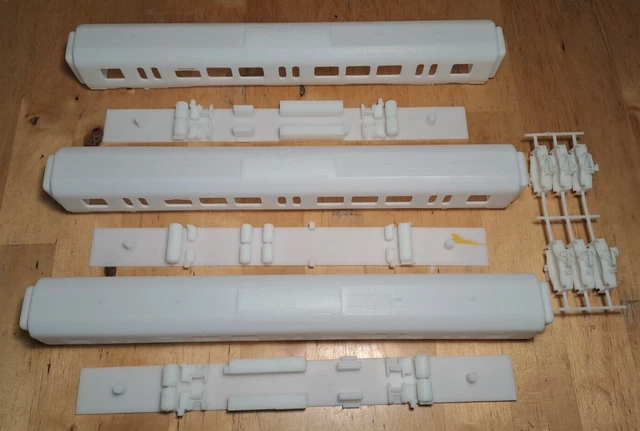 ELIZABETH LINE CLASS 345 MS/TS Coaches x3 OO Gauge by CMAC Model ...