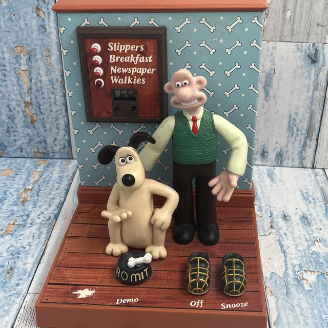 VINTAGE 1990S WALLACE and Gromit Wesco Talking Alarm Clock-Working £14. ...