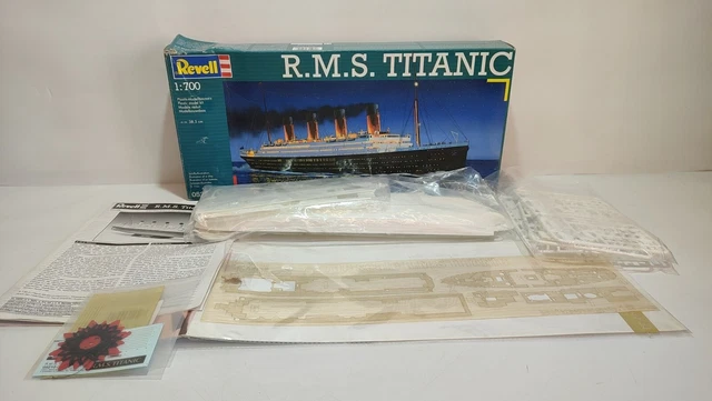 REVELL RMS TITANIC Model kit 05210 1:700 Boxed SF £17.99 - PicClick UK