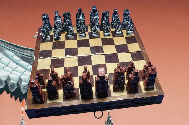 VINTAGE ASIAN STYLE Folding Chess Set Resin Figures Wood Box Board ...