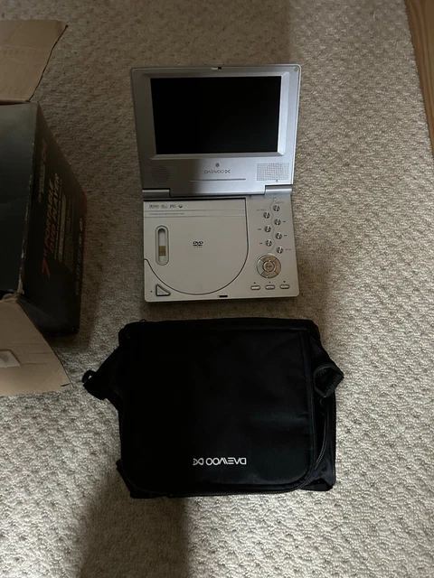 DAEWOO PORTABLE DVD/CD/MP3 PLAYER DPC-7400DP + CASE No Charger £0.99 ...