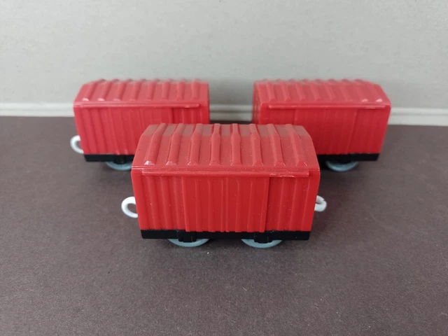 THREE RED WAGONS - Tomy Trackmaster - Thomas And Friends £4.99 ...