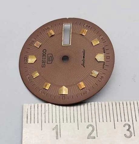 USED SEIKO-7005 REPAINTED 28.5MM dial Key @ 4 For Replacement Work Dl ...