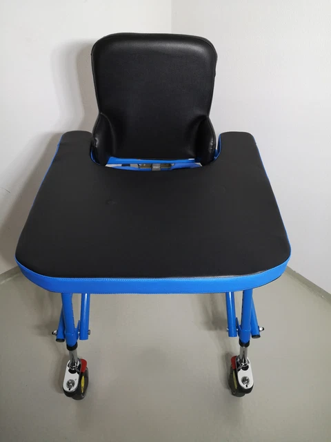 GEHTRAINER / ROLLATOR KAYE von Quest 88 Gr.3 NEU mit Sonderbau - TOP ...
