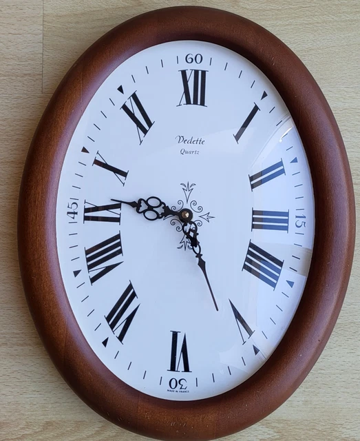 HORLOGE OVALE DE la marque Vedette à quartz tbe EUR 10,00 - PicClick FR
