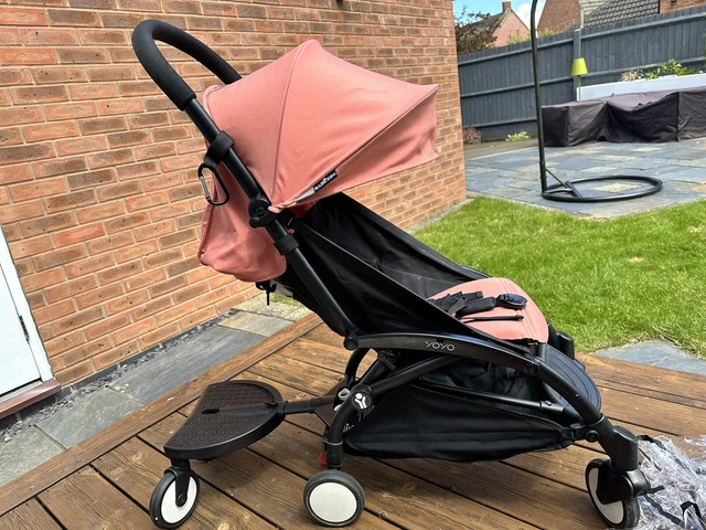 BABYZEN YOYO STROLLER - Pink with 2 Rain covers, and footmuff and buggy ...