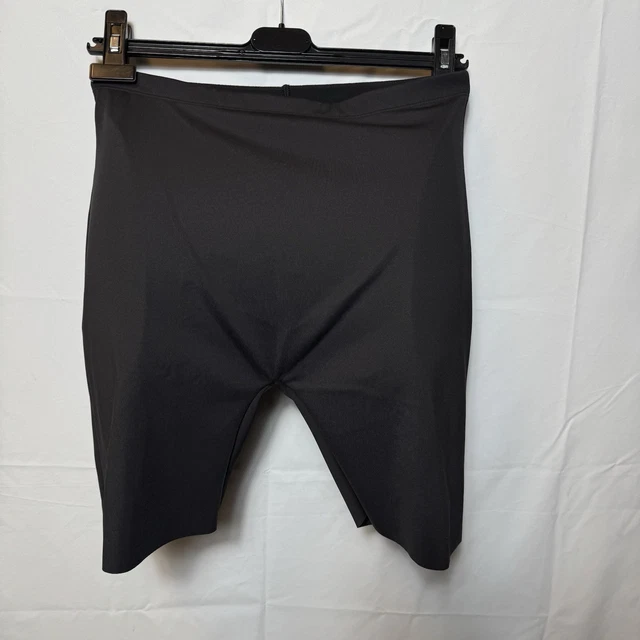 NEW SKIMS BUTT Hip Padded Enhancing Biker Short Size Large L Hourglass ...