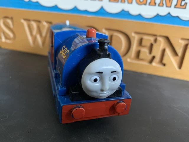 THOMAS & FRIENDS Trackmaster Timothy 2013 Motorized Engine Mattel ...