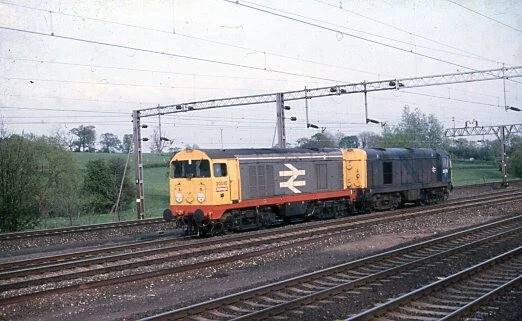 ORIGINAL COLOUR SLIDE of 20010 BR class 20 diesel loco £1.45 - PicClick UK