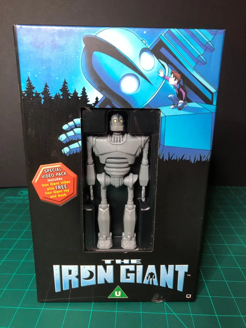 THE IRON GIANT Special Video Pack Toy Figure Book Vhs £44.99 - PicClick UK