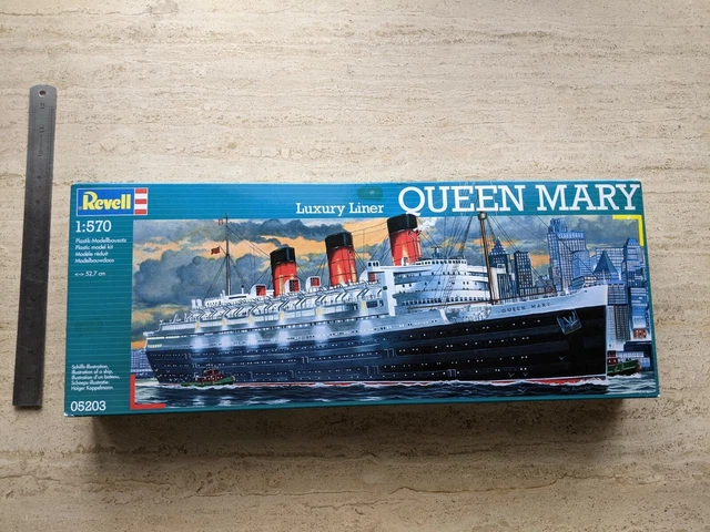 REVELL LUXURY LINER Queen Mary 1:570 Scale Model Kit #05203 Plastic Kit ...