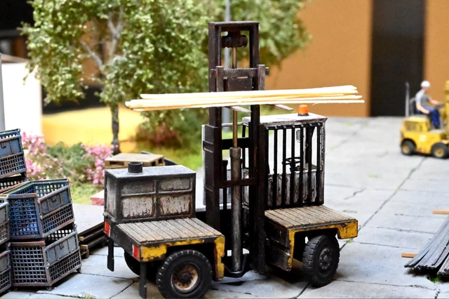 TRANSPORTA YB50 SEITENSTAPLER H0 1:87 Modell Bausatz Gabelstapler 3D ...