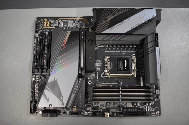 GIGABYTE Z790 AORUS PRO X WIFI7 Motherboard Socket 1700/Z790 Express ...