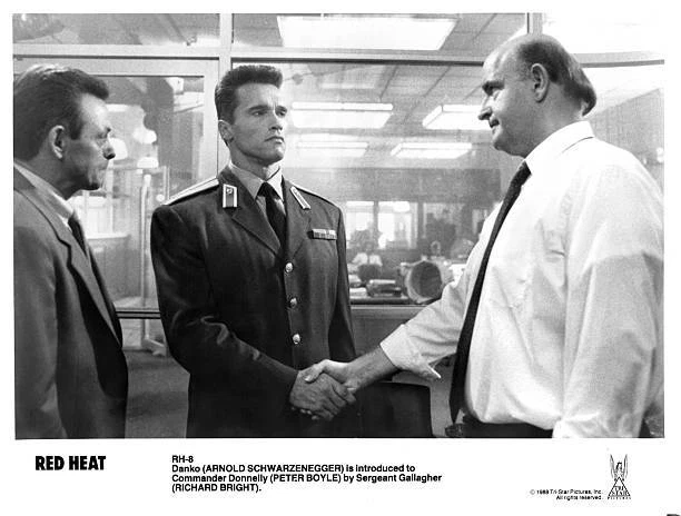 RICHARD BRIGHT, ARNOLD Schwarzenegger and Peter Boyle 1988 Old Photo $9 ...