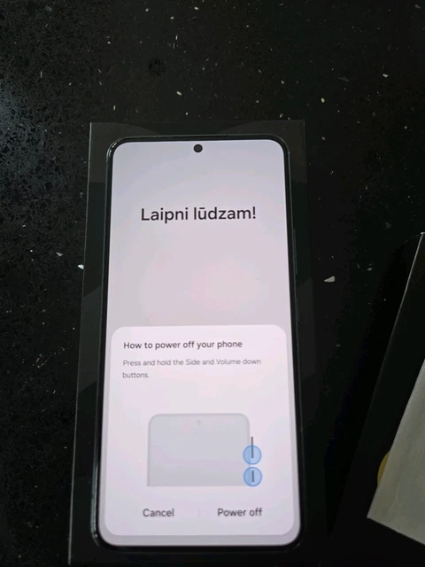 SAMSUNG GALAXY S22 5G 128GB SM-S901B/DS Unlocked Smartphone Green £240. ...