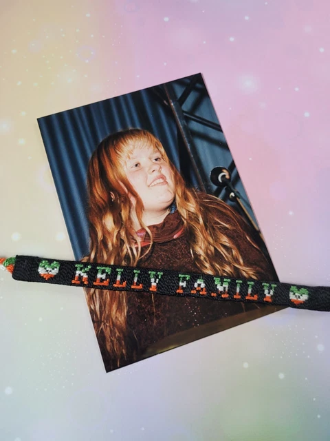 KELLY FAMILY FOTO Streetlife Maite 1994 Original vom Negativ EUR 1,50 ...