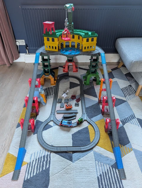 THOMAS & FRIENDS Super Station - Works With Trackmaster £42.32 ...