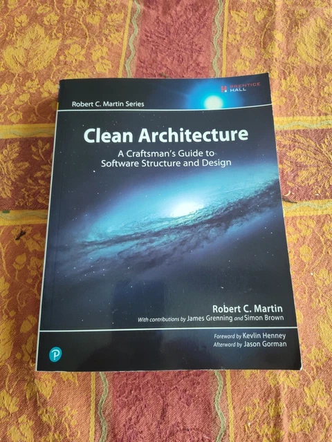 CLEAN ARCHITECTURE BY Robert C. Martin £15.18 - PicClick UK