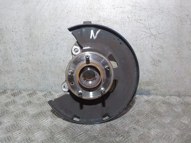 VAUXHALL ASTRA J Mk6 1.6 Cdti B16Dtl 2013-2015 Hub With Abs Front Passenger Side £28.49 ...