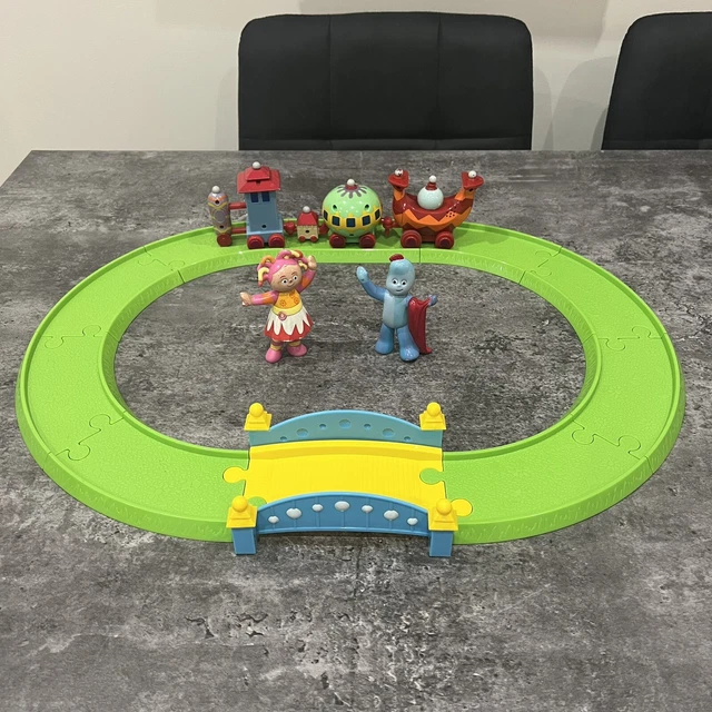 CBEEBIES IN THE Night Garden Ninky Nonk Motorised Musical Train Set ...