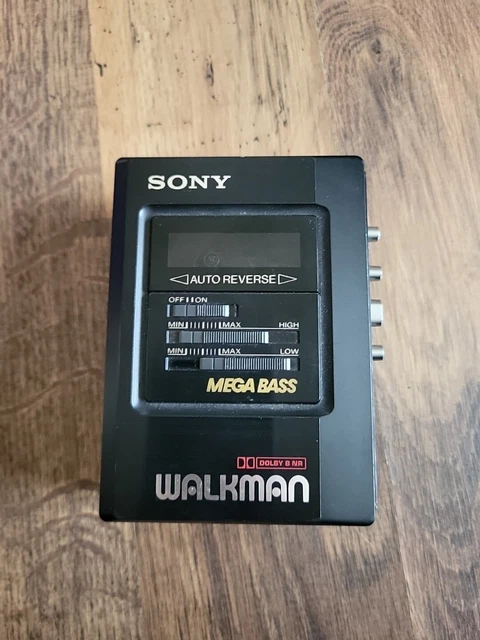 VINTAGE SONY WALKMAN Mega Bass WM-B47 £26.84 - PicClick UK