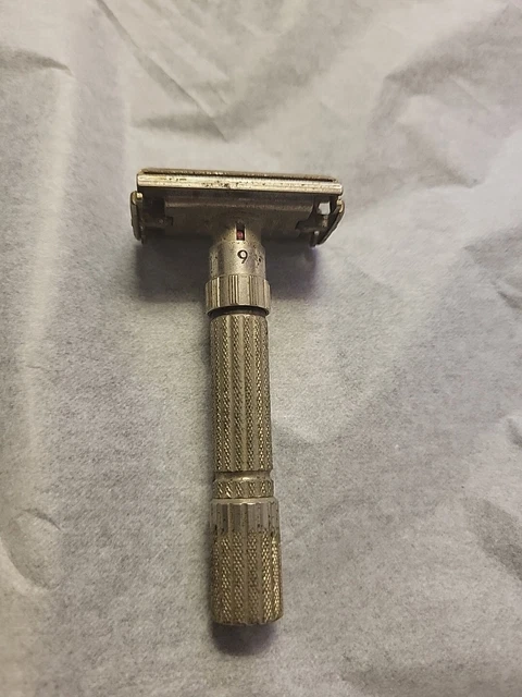 VINTAGE GILLETTE FATBOY adjustable safety razor,date Code E-4 $24.99 ...