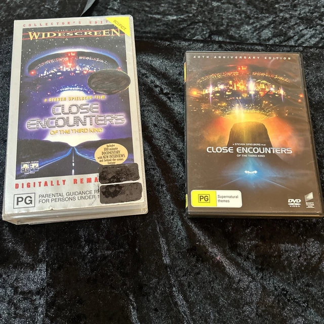 CLOSE ENCOUNTERS OF THE THIRD KIND - COLLECTOR'S EDITION - VHS + 40th ...