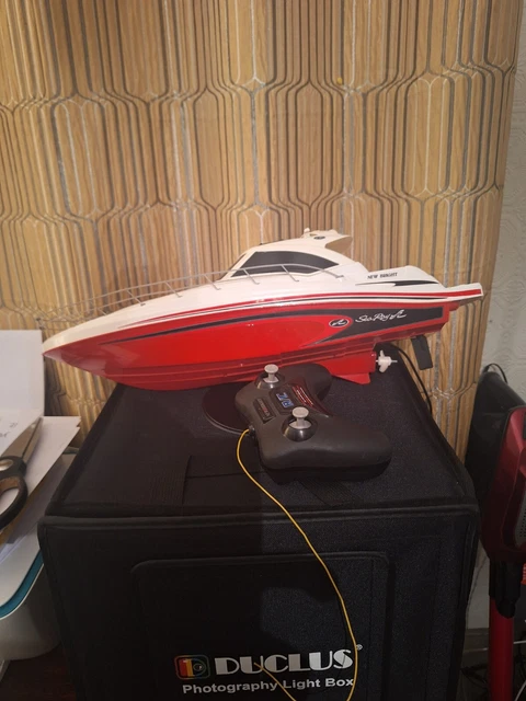 NEW BRIGHT SEA Ray Remote Control R/C Speed Boat,Excellent working ...