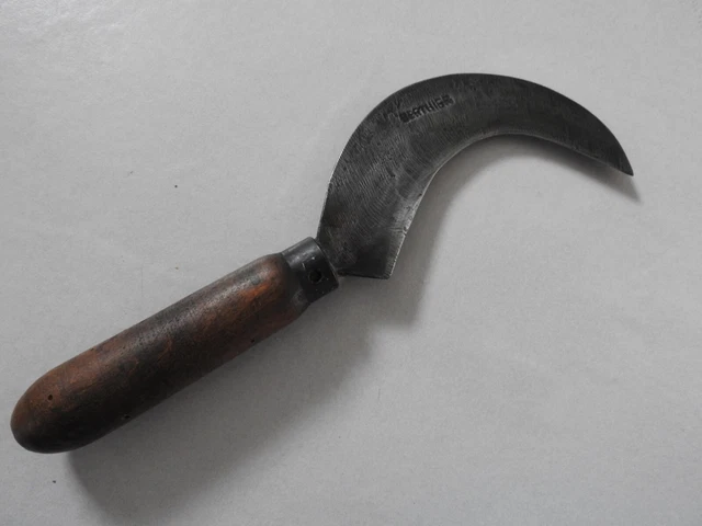OUTIL ANCIEN SERPETTE de vigneron vigne agricole scie jardinier faucille couteau EUR 25,00 ...