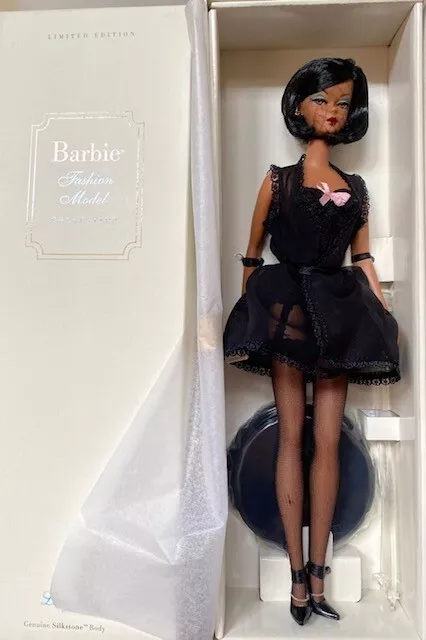 BARBIE LINGERIE FASHION Model Collection #56120 2002 Silkstone EUR 120 ... BARBIE LINGERIE FASHION Model Collection #56120 2002 Silkstone EUR 120 ...