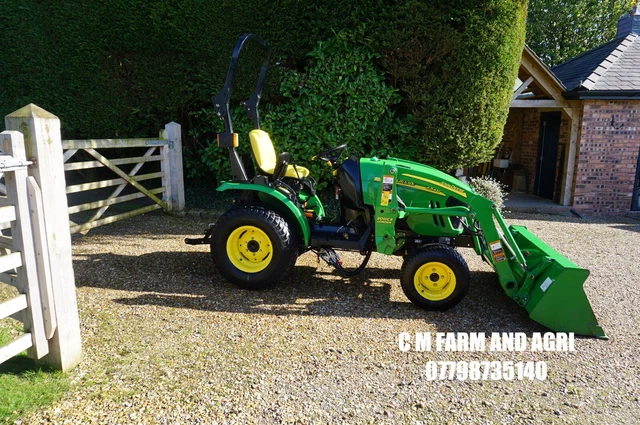 JOHN DEERE 2320 HYDROSTATIC COMPACT TRACTOR & 200CX LOADER *NO VAT ...