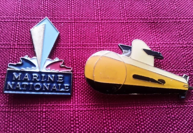PINS LOT DE 2 Pins Armée Militaire Marine Nationale Avec Sous Marin Jaune EUR 6,50 - PicClick FR