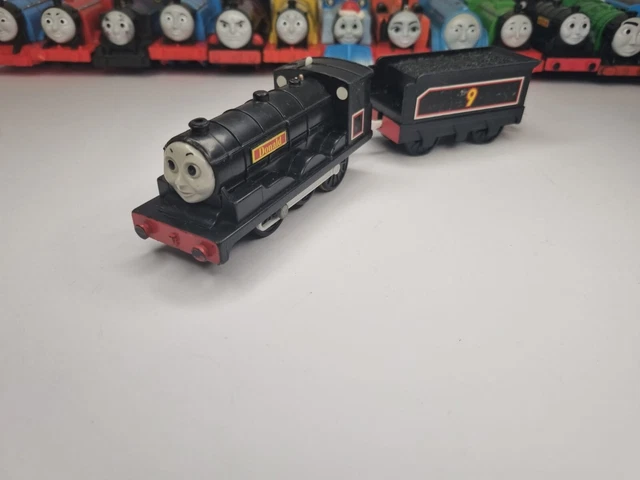 THOMAS AND FRIENDS TrackMaster Motorized Donald With Tender £8.50 ...
