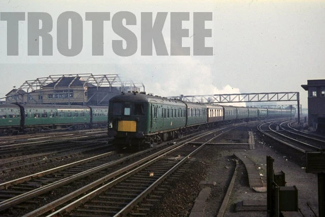 35MM SLIDE BR British Rail Electric EMU Class 405 3005 Clapham Jct 1965 ...